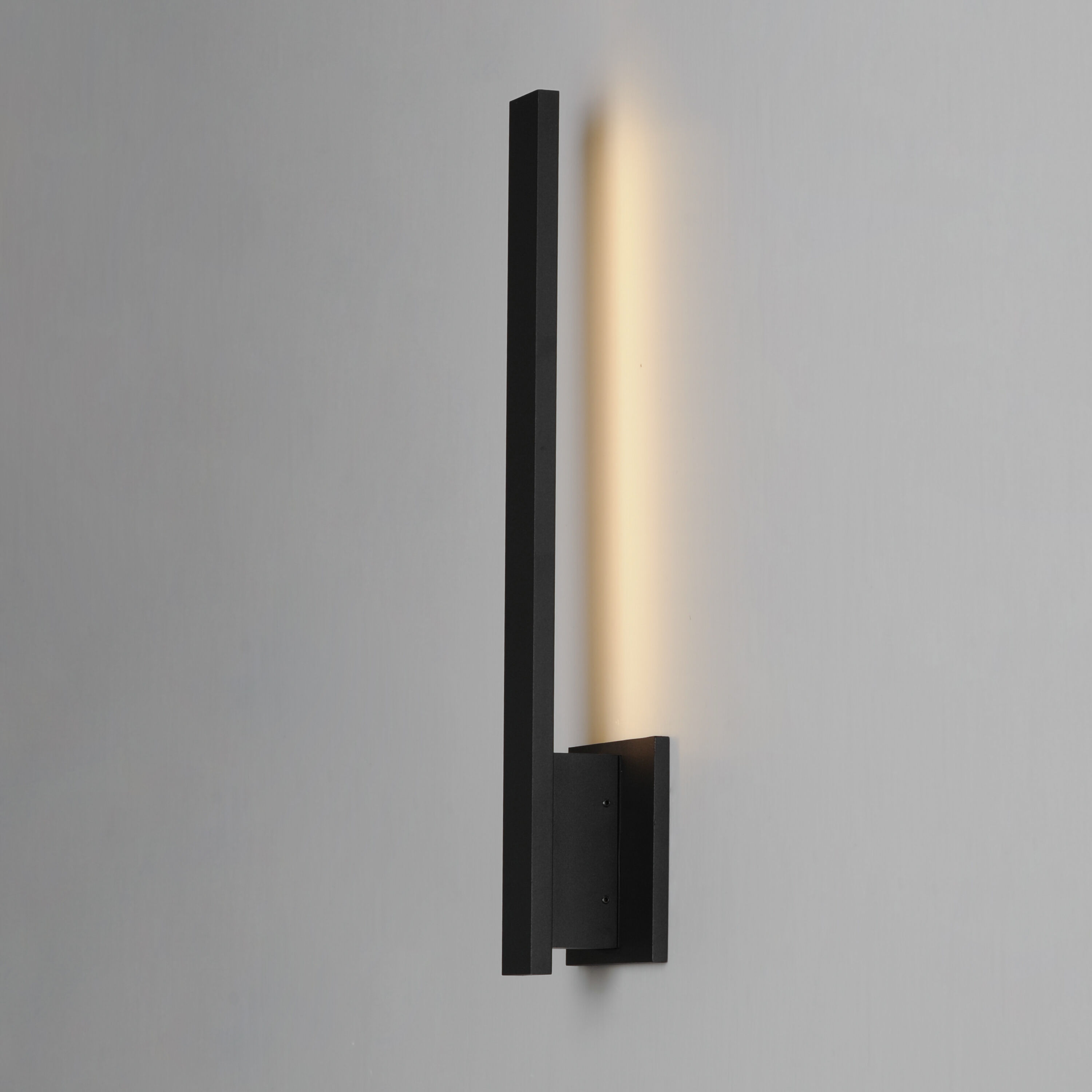 ET2 E41342-BK Alumilux Line LED 18 inch Black Outdoor Wall Sconce